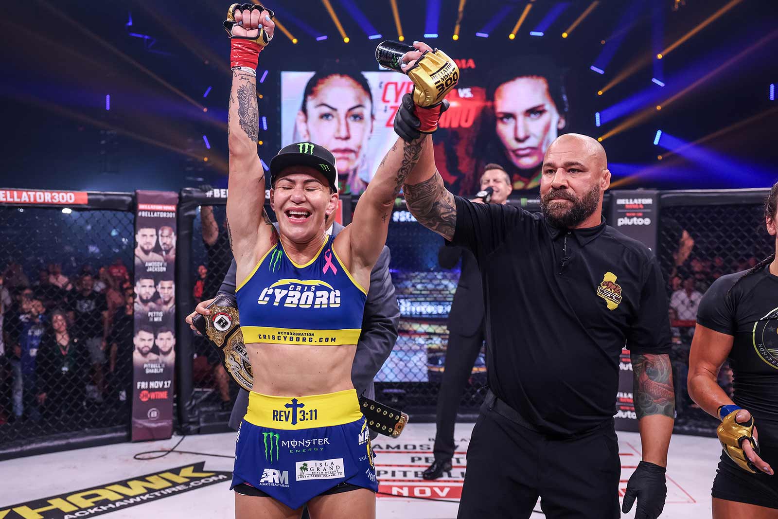 Bellator 300: Chris Cyborg KO's Cat Zingano Photo Gallery - MMA Weekly