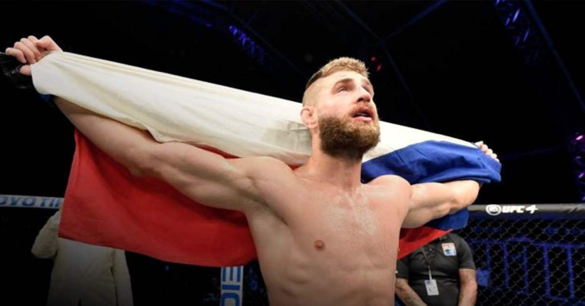 Jiri Prochazka stops Jamahal Hill in UFC 311 fire fight - MMAWeekly.com ...
