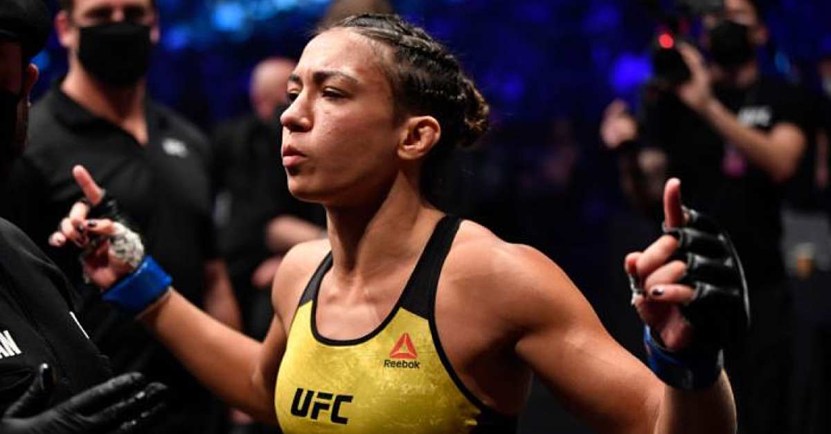 Watch Amanda Ribas submit Paige VanZant | UFC Fight Video - MMAWeekly ...