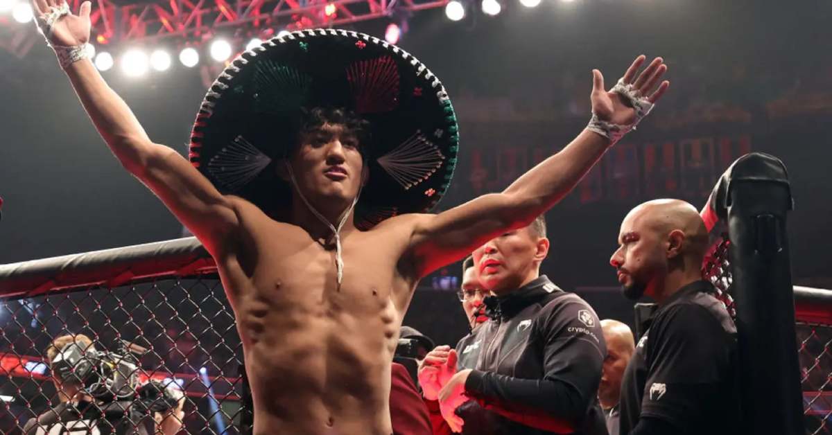 Teenage UFC fighter determined to beat Jon Jones' record - MMAWeekly ...