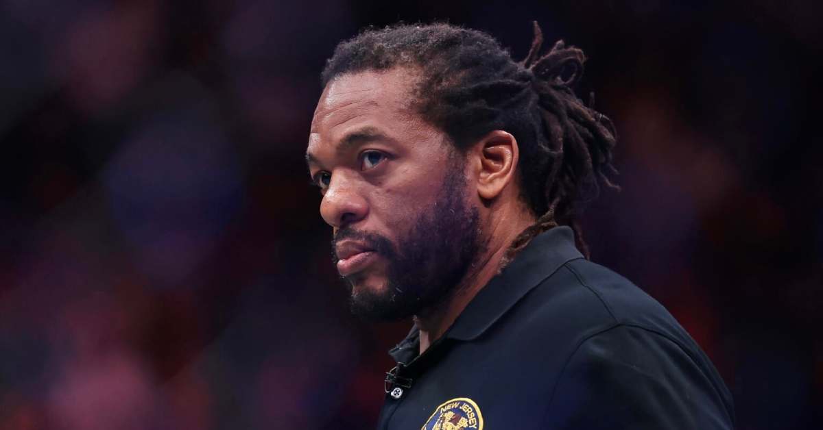 Iconic referee: 'There's definitely something going to happen' with eye ...