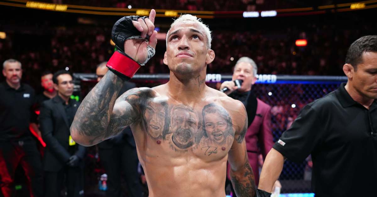 Charles Oliveira predicts knockout win over Ilia Topuria - MMAWeekly ...