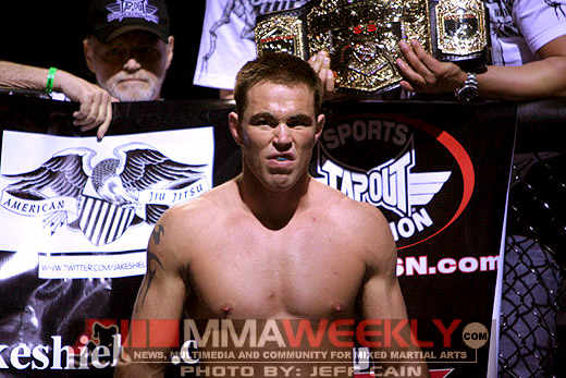 Jake Shields Meets Yoshihiro Akiyama at UFC 144 in Japan - MMAWeekly ...