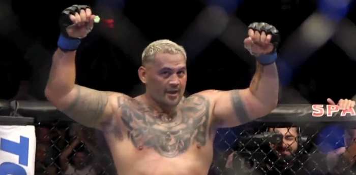 UFC Moscow: Mark Hunt vs Oleksiy Oleinik - Jimmy Smith Preview ...