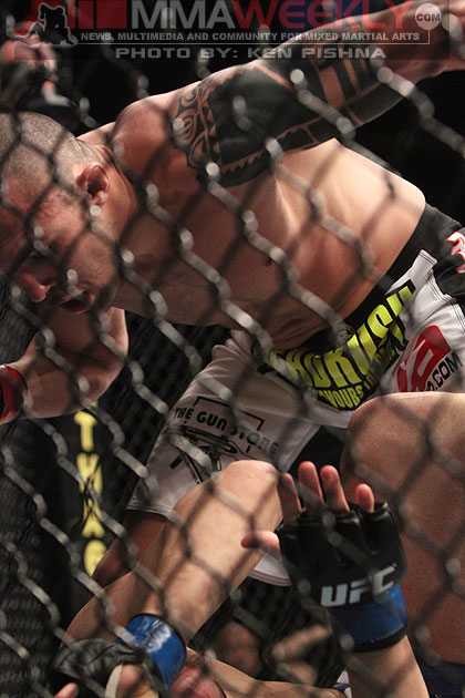 UFC 128 Play-by-Play: Luiz Cane vs. Eliot Marshall - MMAWeekly.com ...