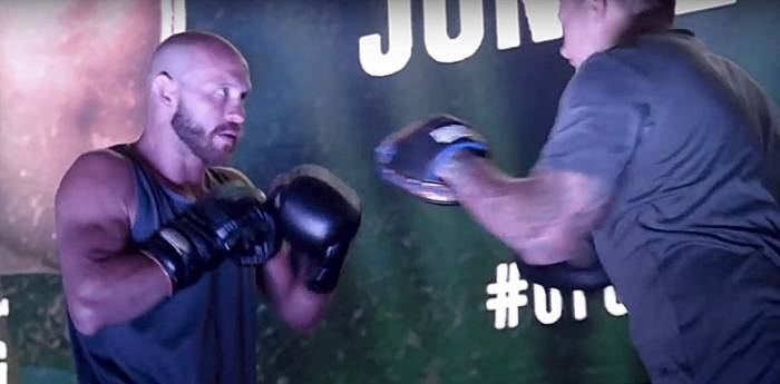 UFC Singapore: Cowboy Cerrone and Leon Edwards Open Workout Highlights ...