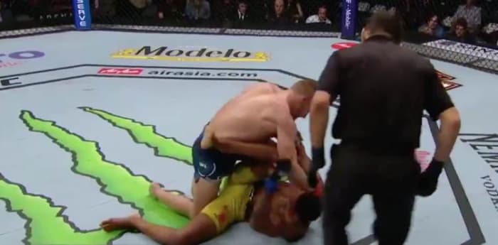 Scott Holtzman Scores Huge KO Finish of Alan Patrick (UFC 229 ...