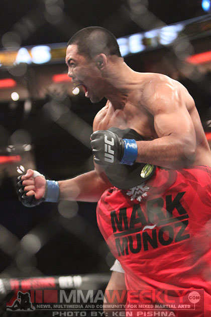 UFC on Versus 3: Munoz Wrecks Dollaway - MMAWeekly.com | UFC and MMA ...