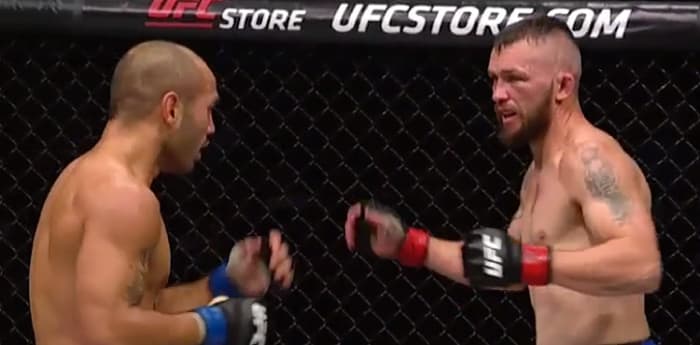 Frank Camacho Edges Damien Brown in All-Out Brawl (UFC Sydney Fight ...