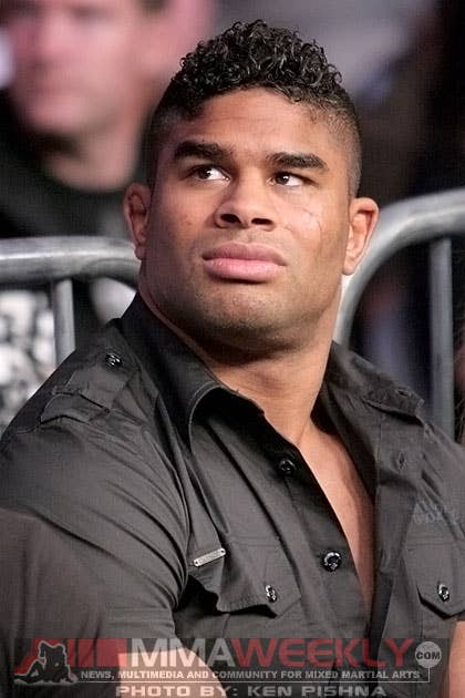 Alistair Overeem Done with 'Harmful Management', Now Training at Xtreme ...