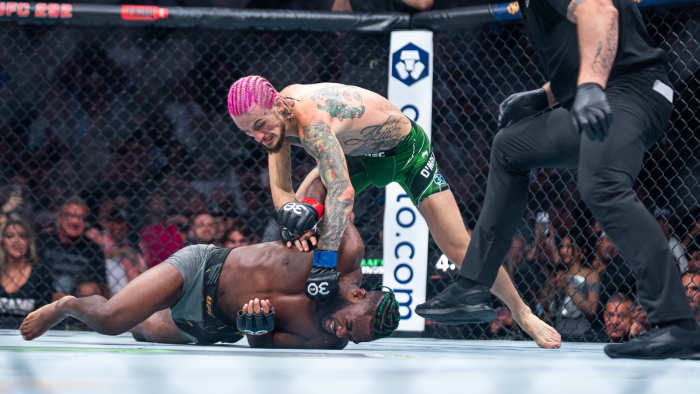 UFC 292 full fight video: Sean O'Malley KO's Aljamain Sterling ...