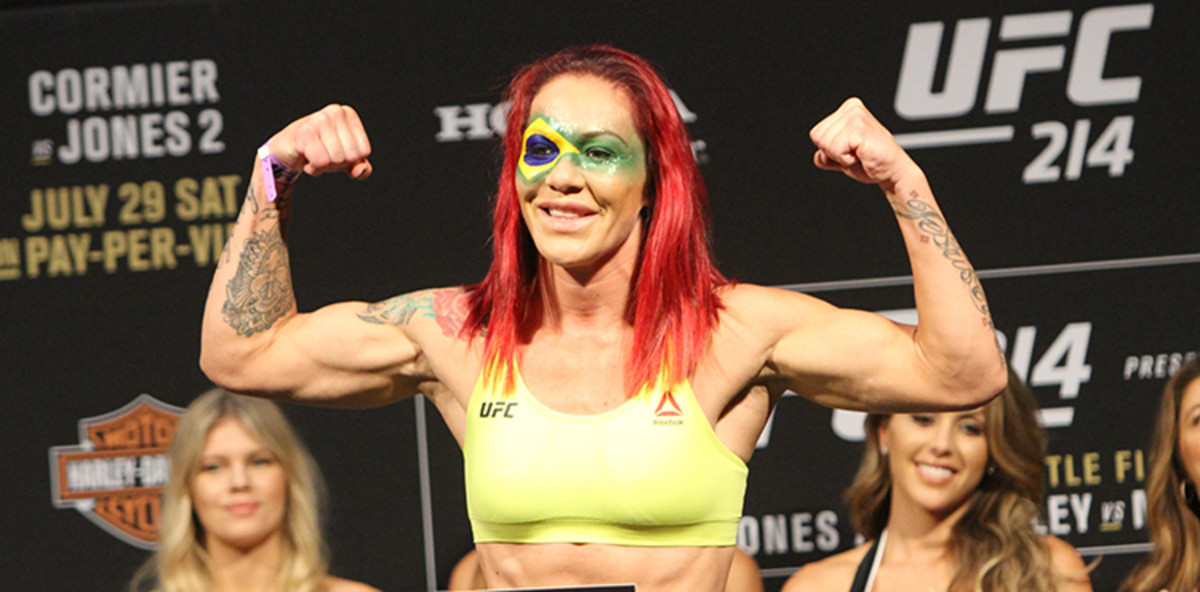 Cris Cyborg Donating Her Christmas to Children's Hospital in Las Vegas ...