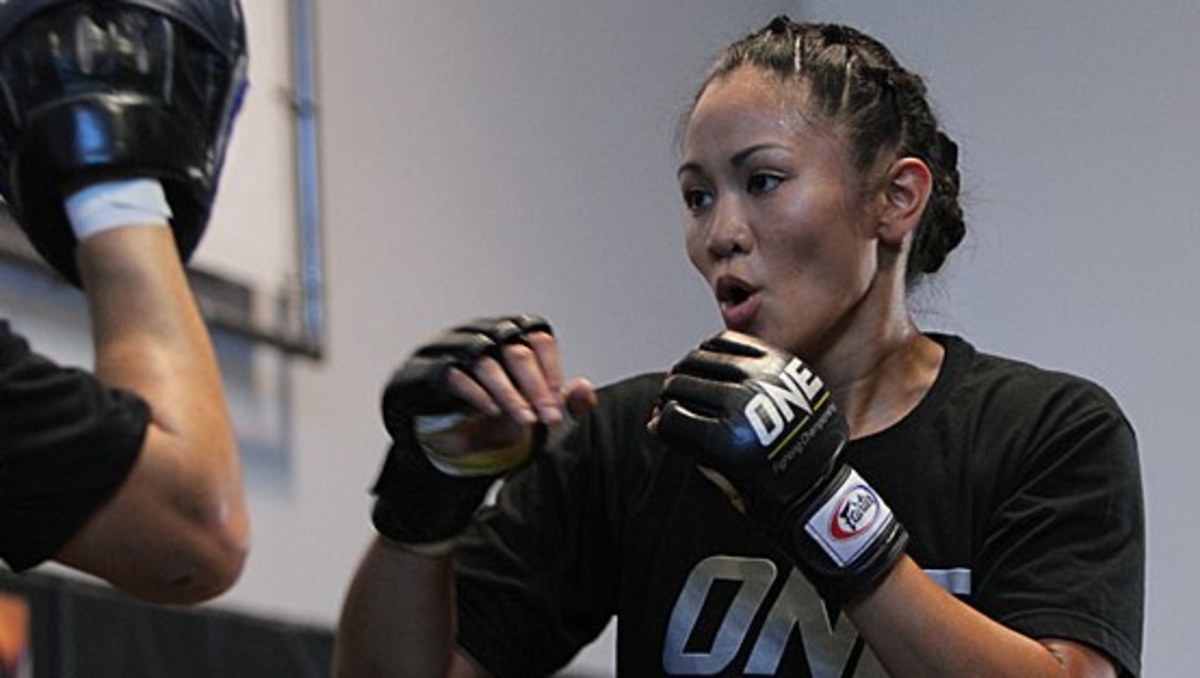 A Year on the Sidelines Has Ana Julaton Storming Back into ONE ...