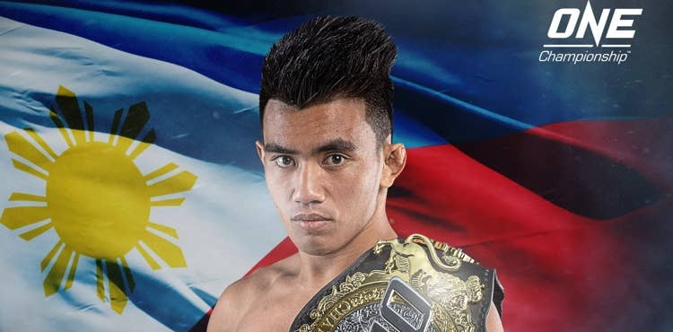 Joshua Pacio Rips Strawweight Title From Yoshitaka Naito at ONE ...