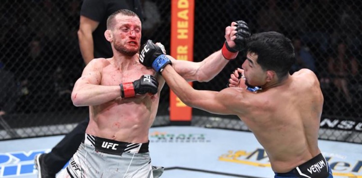 UFC Vegas 43 Bonuses: Only three bonuses awarded - MMAWeekly.com | UFC ...