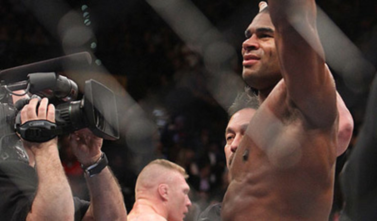 UFC 141: Lesnar vs. Overeem Fighter Salaries & Payroll - MMAWeekly.com ...