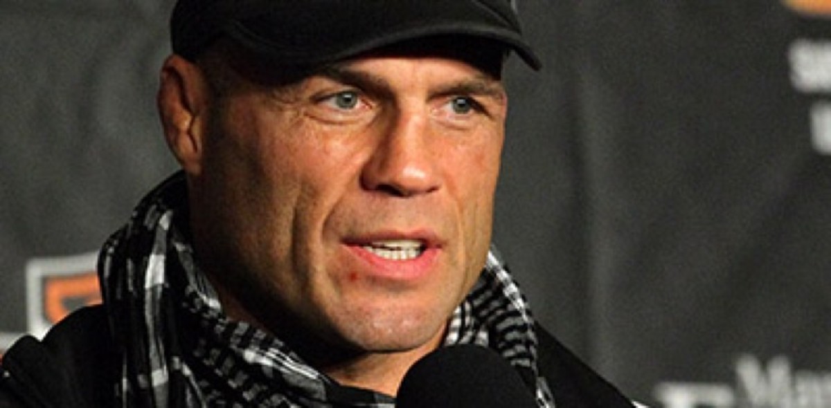 Randy Couture Breaks Down Tito Ortiz vs. Chuck Liddell 3 Rematch ...