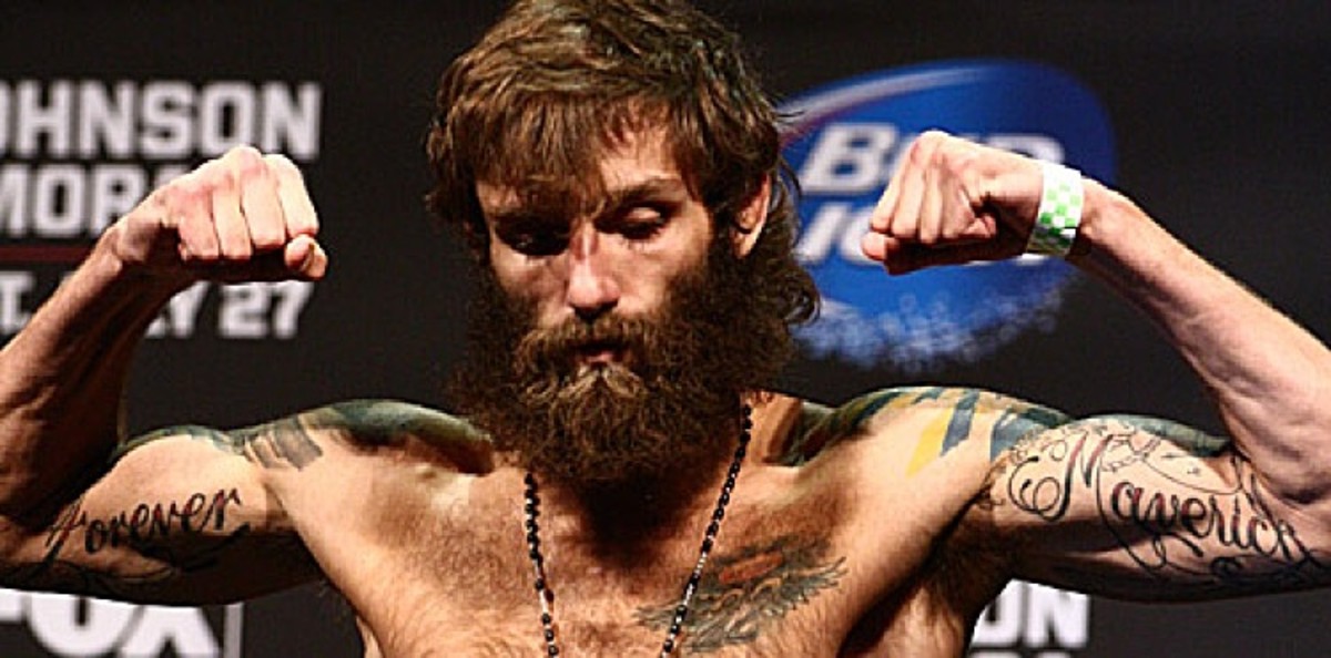 UFC Fight Night 63 Results: Michael Chiesa Decisions Mitch Clarke ...