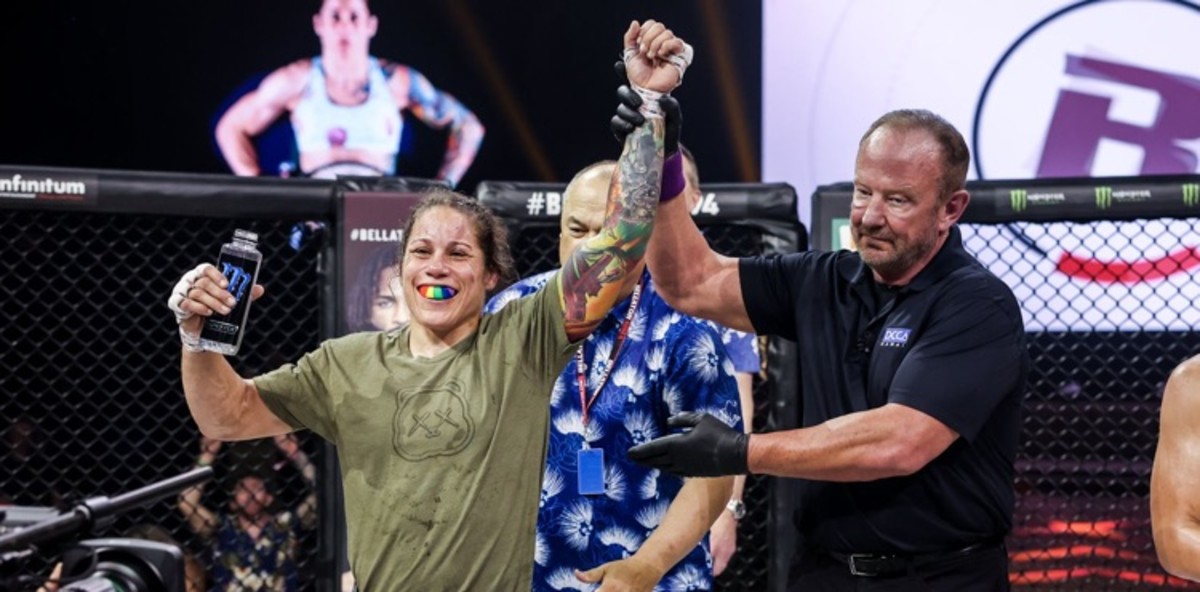 Bellator 294 Results: Liz Carmouche submits DeAnna Bennett - MMAWeekly ...