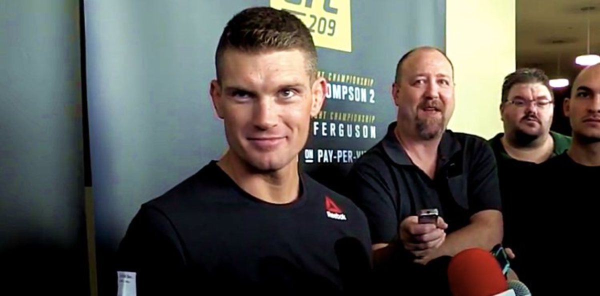 Watch Stephen Thompson's most recent victory ahead of UFC Vegas 17 ...