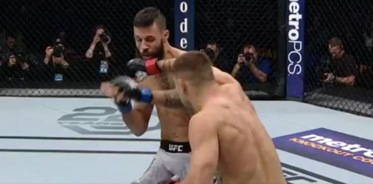 Kyle Bochniak Gets the Hometown Win in Boston (UFC 220 Highlights ...