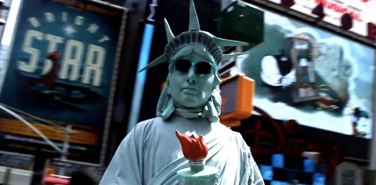 UFC 200 Promo Tour Embedded, Episode 1: UFC Takes Vegas and Manhattan ...