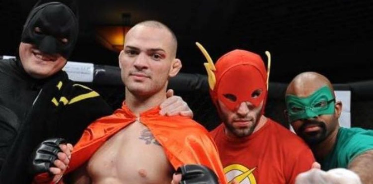 Matt Bessette looking to 'drown' Charles Cheeks III with pressure at ...