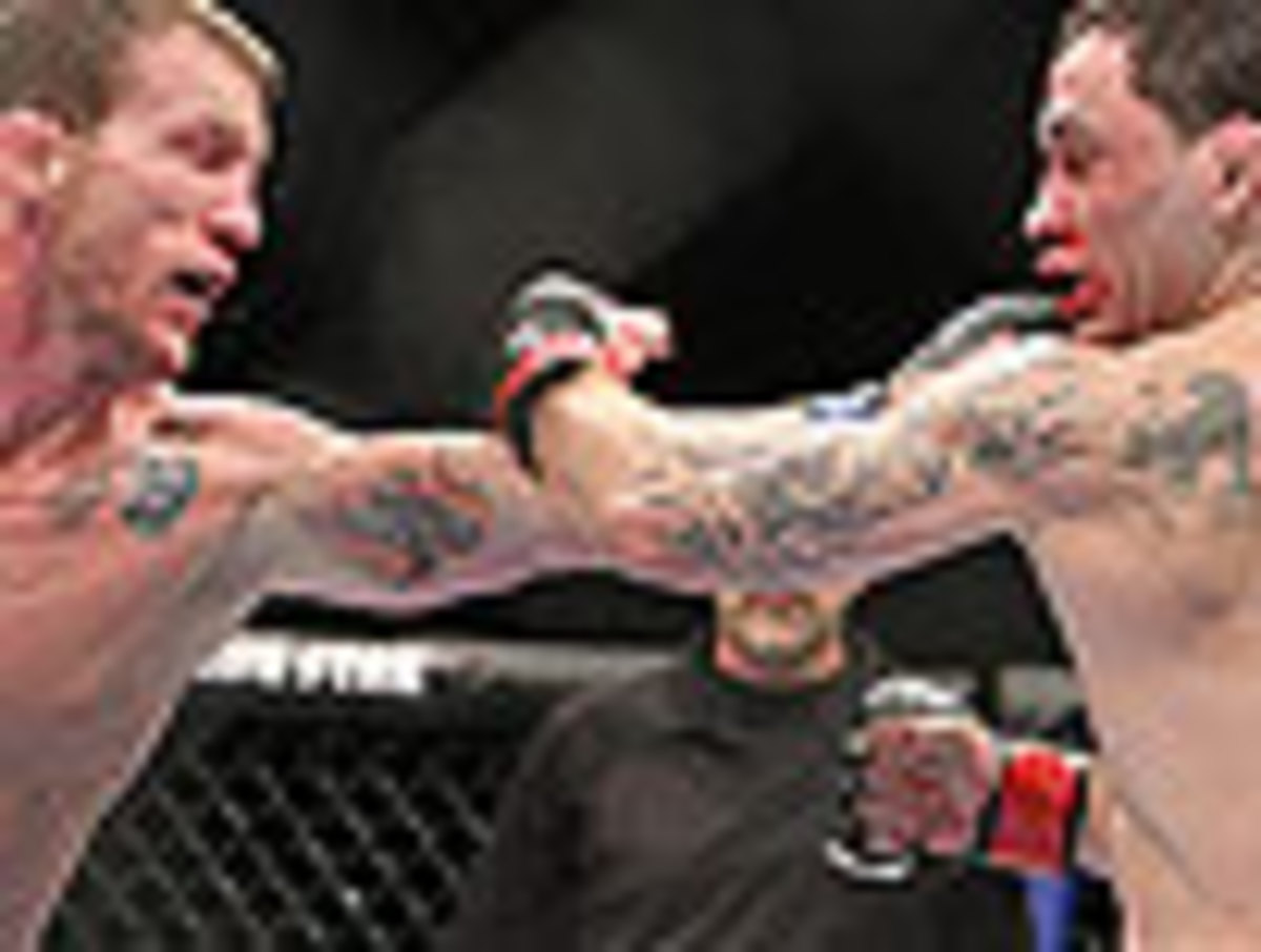 UFC 125: Epic War Ends in Draw Between Edgar and Maynard - MMAWeekly ...