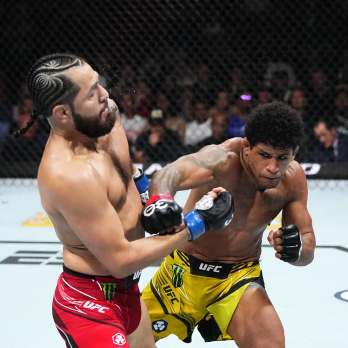 Gilbert Burns ushers Jorge Masvidal into retirement – UFC 287 Results ...