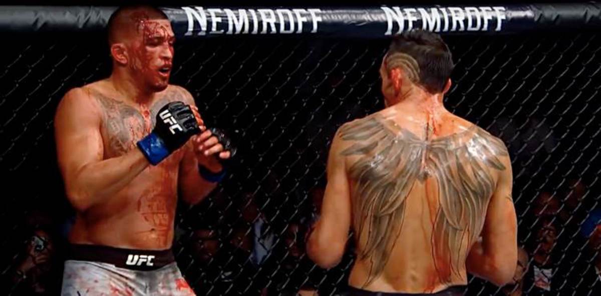 Watch Tony Ferguson defeat Anthony Pettis in a blood bath (UFC 238 ...