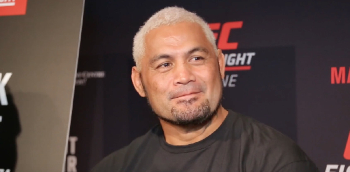UFC Fight Night 85 Video: Mark Hunt, 'Frank Mir is Just in My Way ...