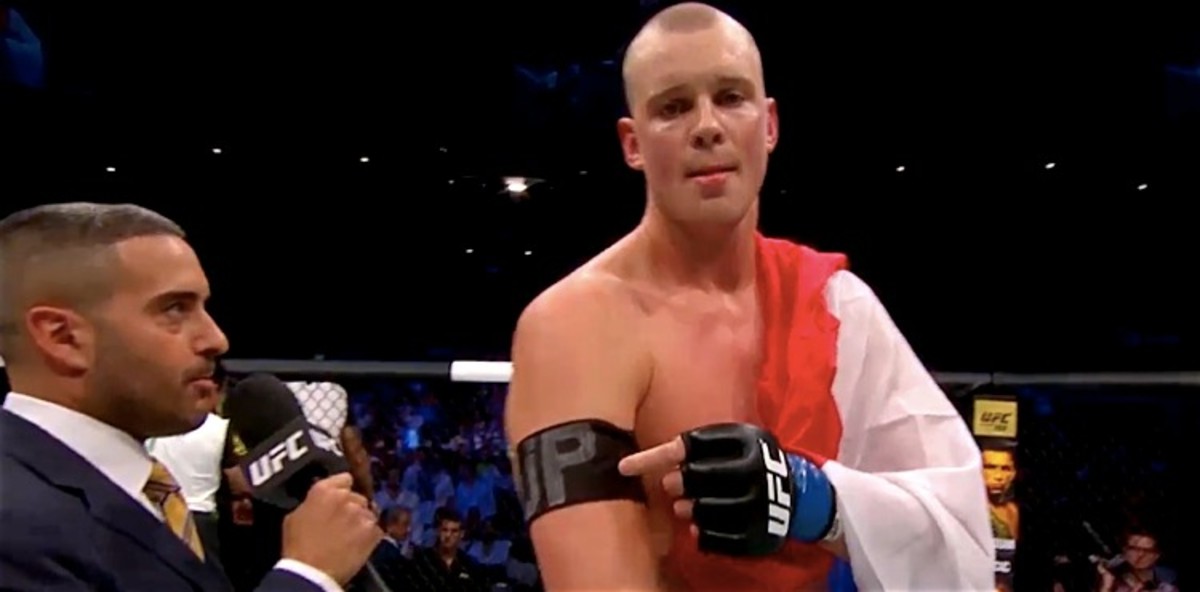 Stefan Struve Honors the Late Jordan Parsons in UFC Fight Night ...