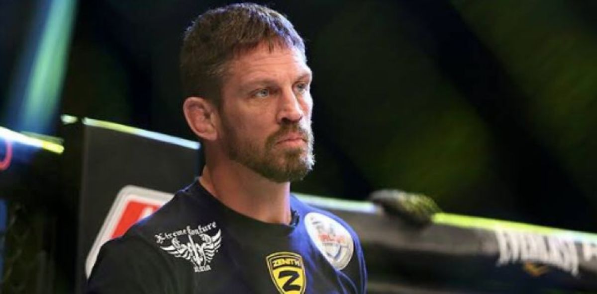 Fighters Post Emotional Tributes Following Death of MMA Coach Robert ...