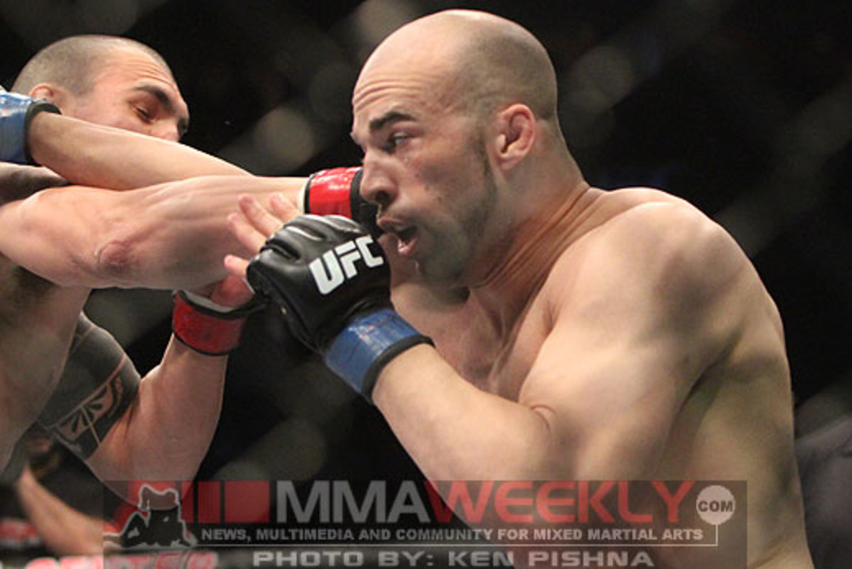 UFC 128 Play-by-Play: Luiz Cane vs. Eliot Marshall - MMAWeekly.com ...