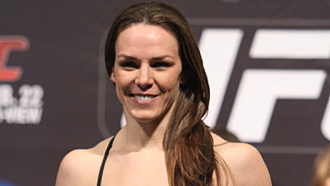 Alexis Davis On Ronda Rousey: "She Doesn't Give People Time to Think ...