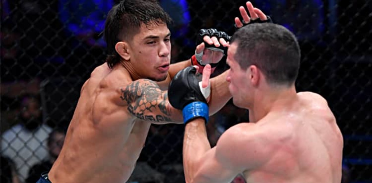 TJ Brown, Peter Barrett, and Dusko Todorovic win UFC contracts at Dana ...