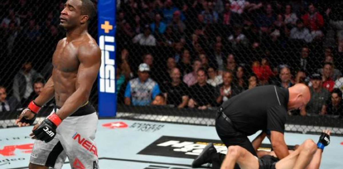 UFC 240 Bonuses: Preliminary card fighters cash in - MMAWeekly.com ...