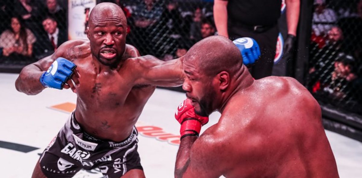 Former Strikeforce champ King Mo Lawal retires - MMAWeekly.com | UFC ... Former Strikeforce champ King Mo Lawal retires - MMAWeekly.com | UFC ...