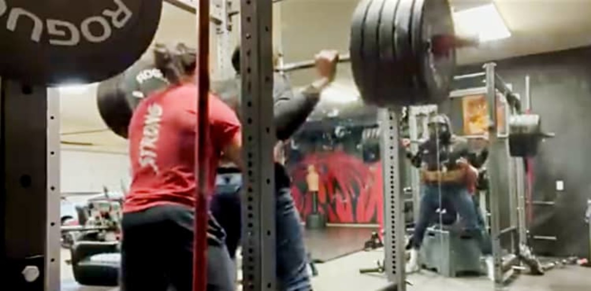 Jon Jones shows off massive strength, preparing for UFC heavyweight ...