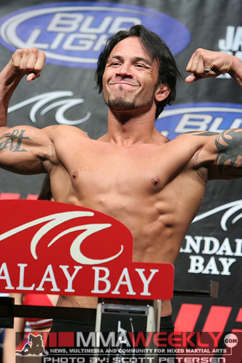 Jorge Gurgel Awaits New Opponent for Strikeforce After Injury Sidelines ...