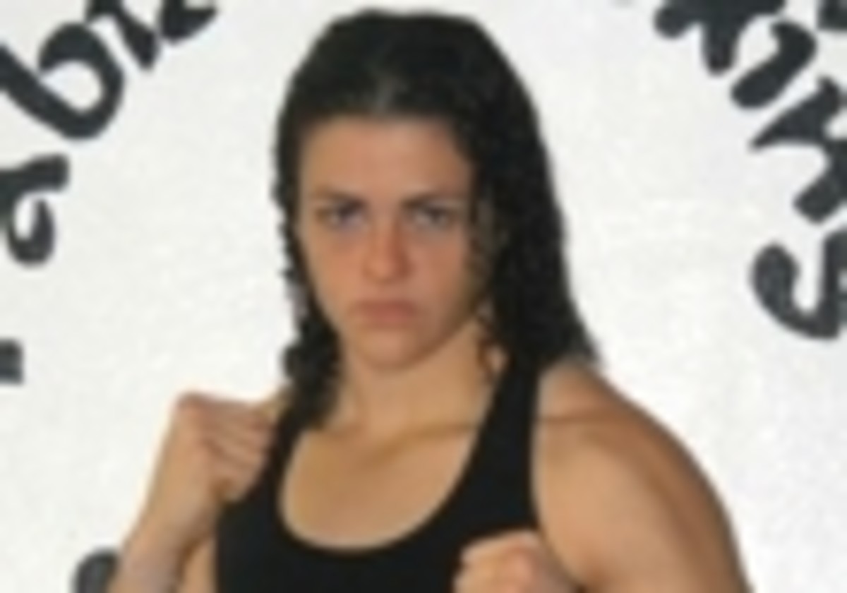 Amanda Bell Plans to Steal the Show at Invicta FC 4 in Pro Debut ...