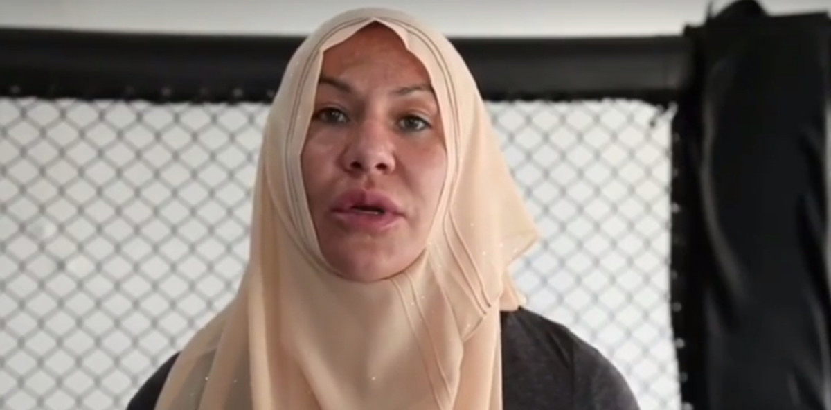 Cris Cyborg Wears Hijab in Effort to Unite Women (Video) - MMAWeekly ...