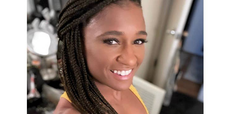 Angela Hill shows off 'fight week abs' ahead of UFC Orlando - MMAWeekly ...