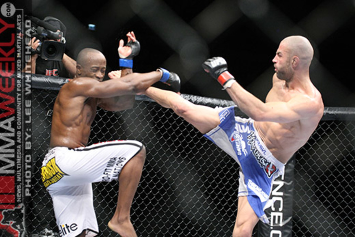 UFC 120 Live Results, Play-By-Play, And Photos - MMAWeekly.com | UFC ...