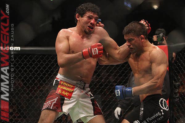 Strikeforce Barnett vs. Cormier Play-by-Play: Gilbert Melendez vs. Josh ...