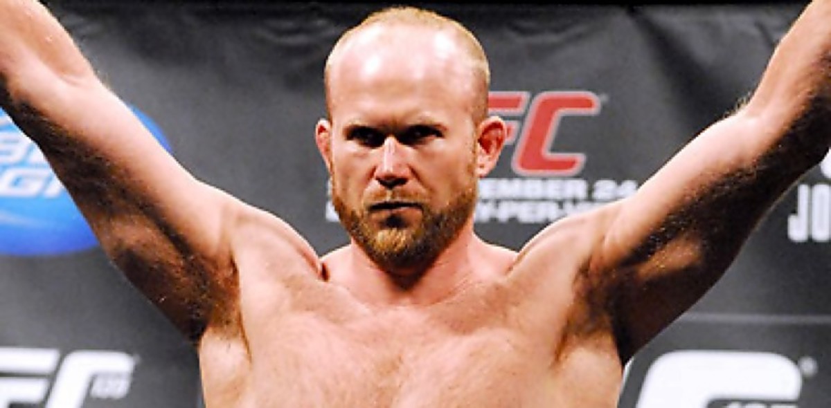 Controversial Submission and Brutal Knockout Top UFC Oklahoma City ...