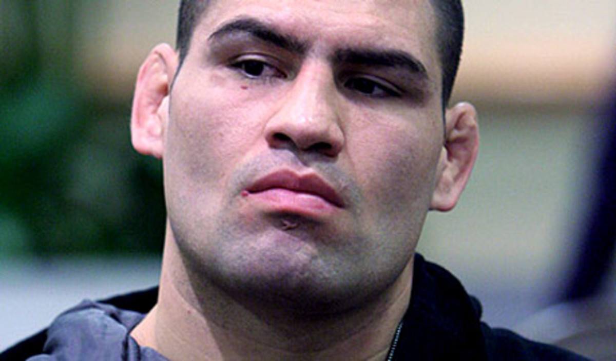 Cain Velasquez will corner Usman Nurmagomedov at Bellator 300 ahead of ...