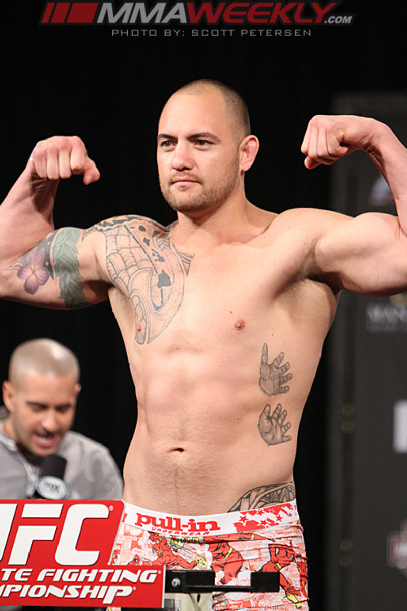 TUF 17 Finale Results: Travis Browne Scores Explosive KO Over Gabriel ...