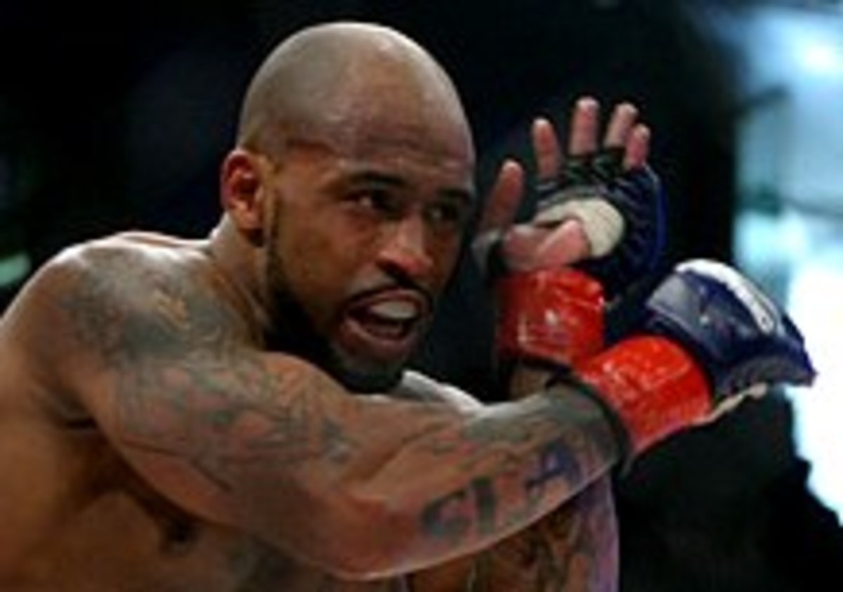 With UFC in His Sights, Aaron Wetherspoon Down to Featherweight for ...