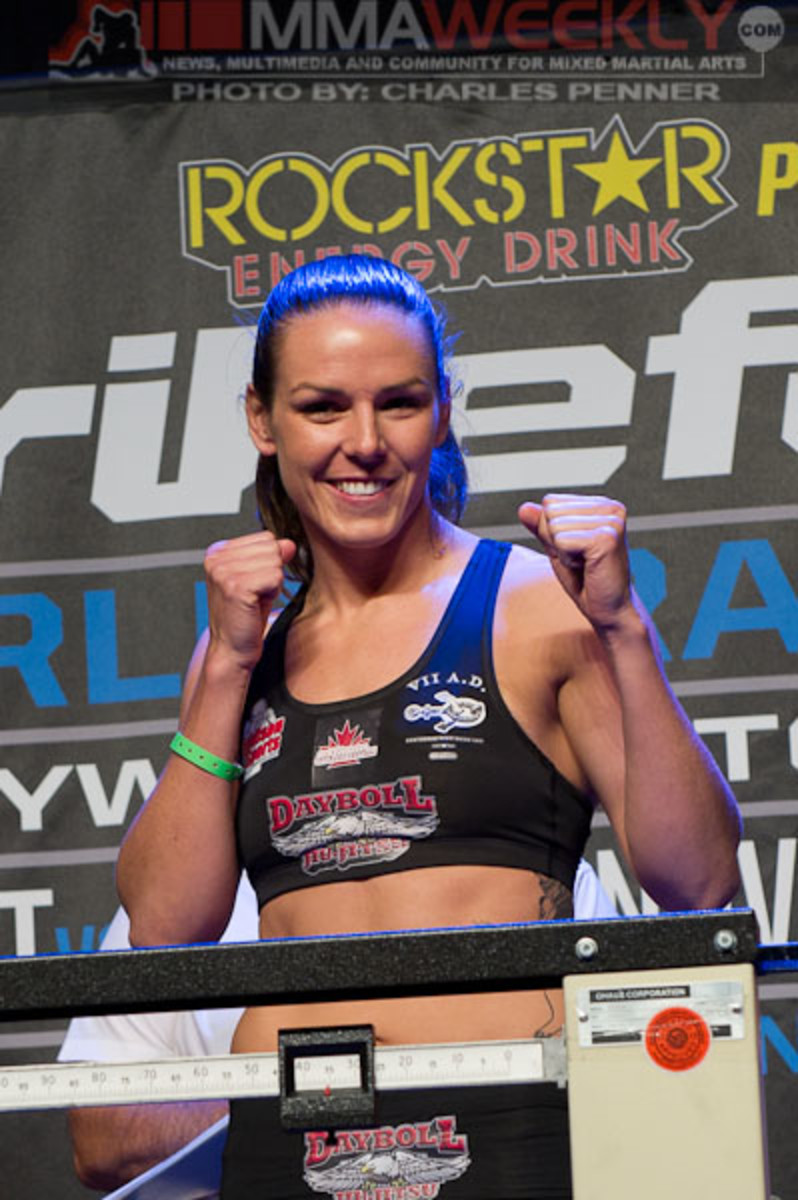 UFC 161 Results: Alexis Davis Earns Decision Over Rosi Sexton in ...